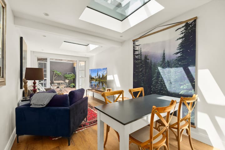 Darlinghurst Sky Deck Home | City At Your Feet - Surry Hills