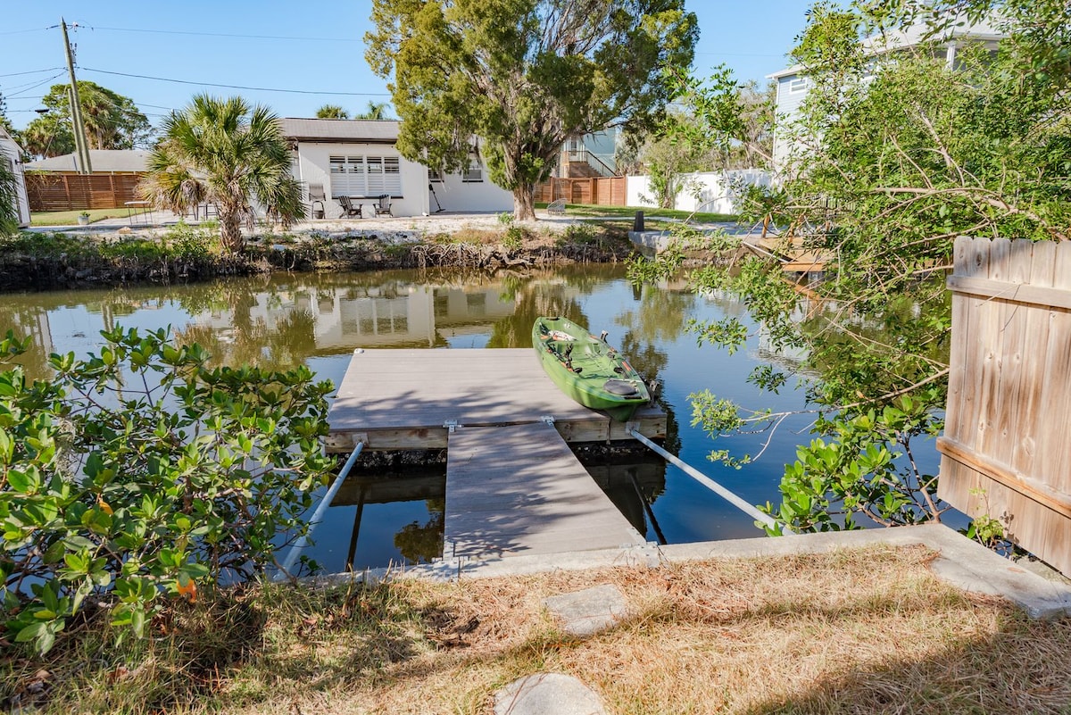 Lujoso alojamiento frente al agua - Casas en alquiler en New Port ...