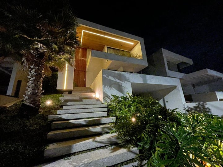 Casa Alto Padrão Em Condomínio De Luxo - Cotia