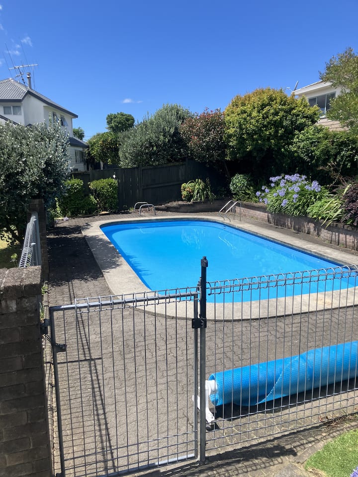 Family Friendly Home With Pool, Close To Beaches - Tauranga