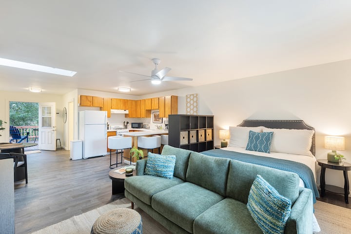 Private Barn Loft Retreat In Napa Valley - Napa Valley, CA