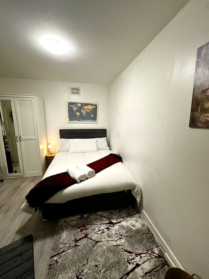 Little  Gem - Maynooth