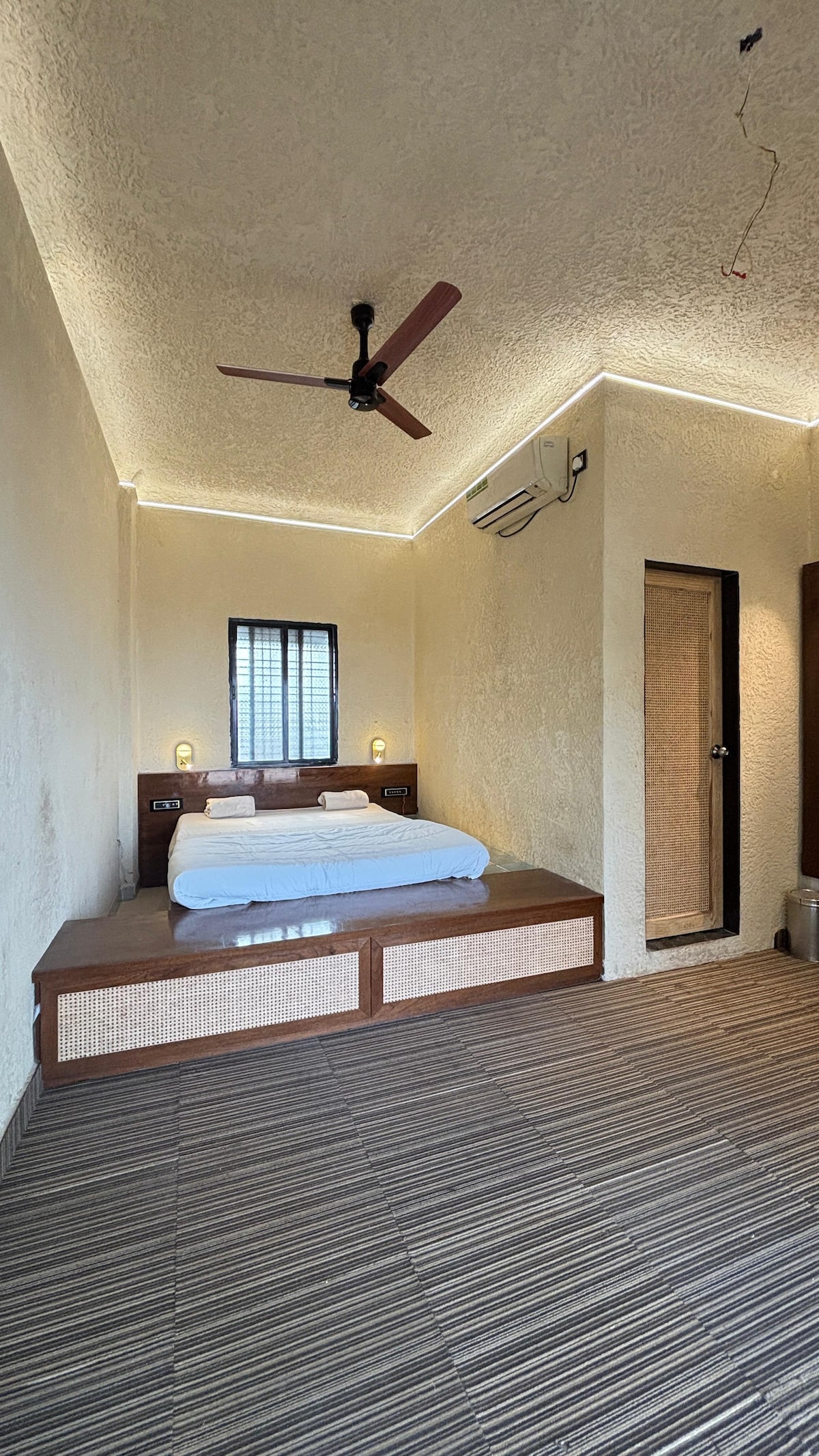 Private Room at Farmhouse | Flamingos & Stargazing - Guest houses for ...