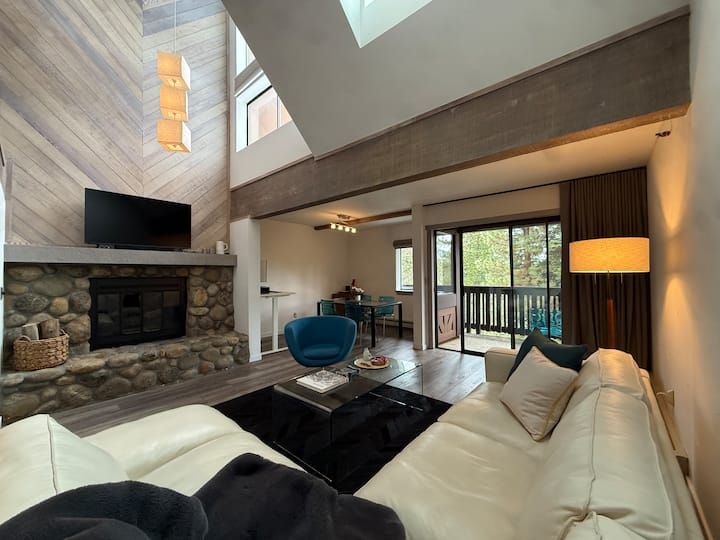 Wonderful 2 Bedroom Condo Near Skiing And Beach - Carson City, NV