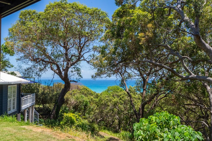 Tree House By The Sea - Moreton Island