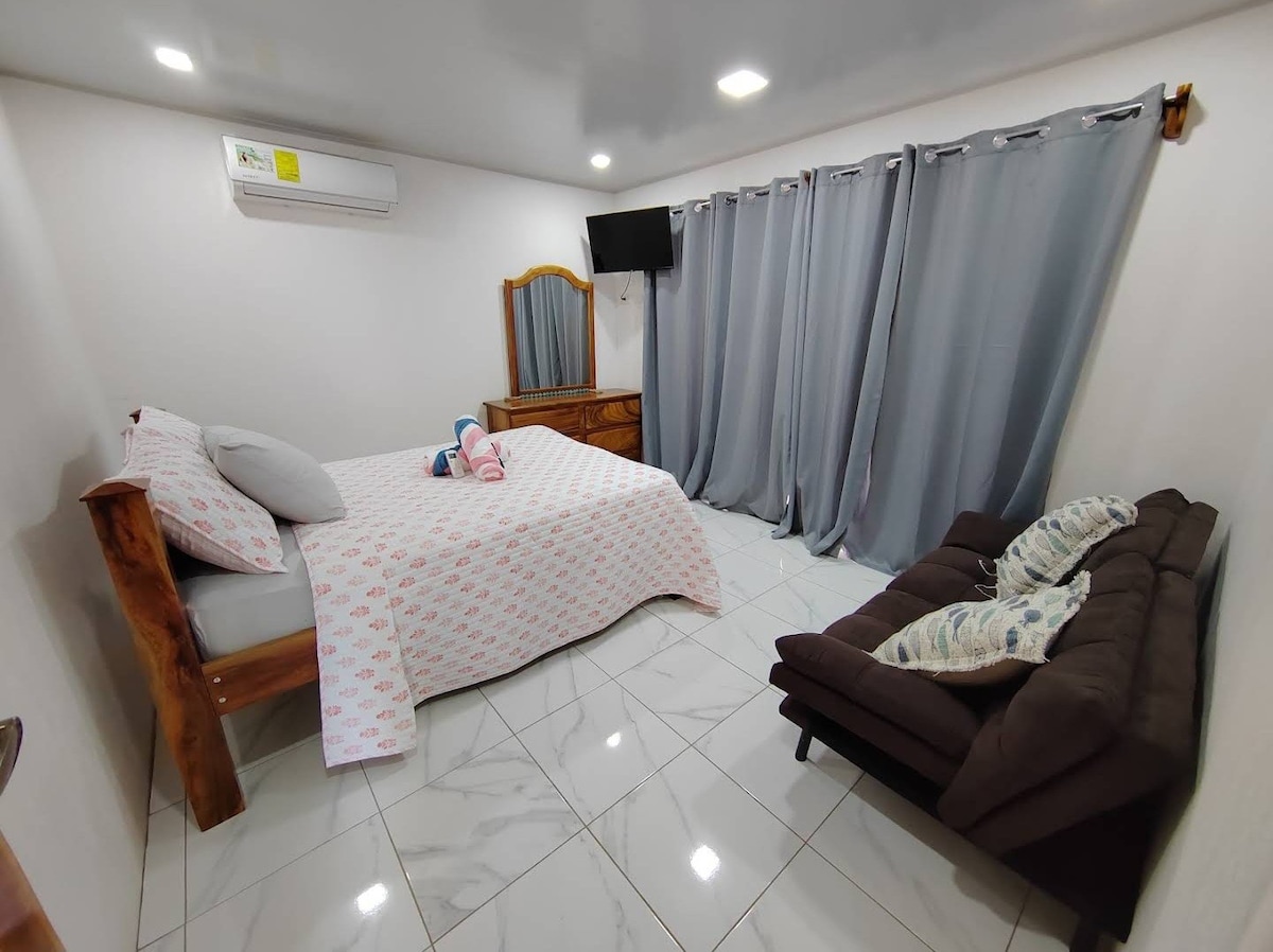 Beautiful house close to the beach 1/2 mile away - Houses for Rent in ...