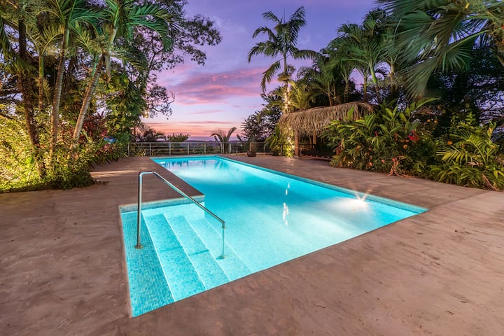 Luxury Villa W/ 2pools, Gym, Sauna & Cold Plunge - Nosara