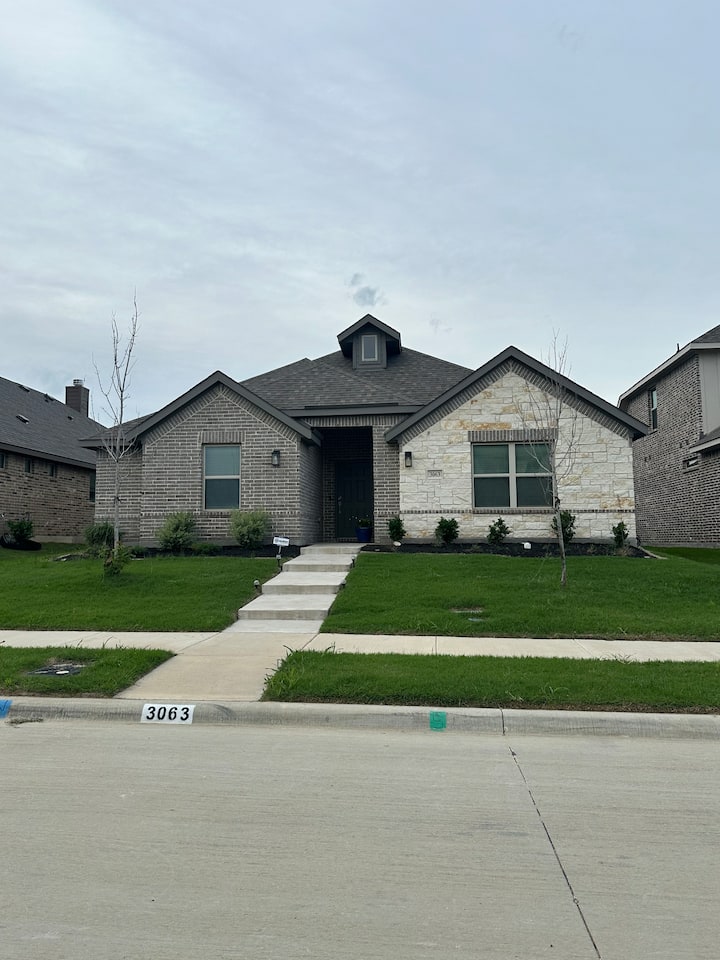 All-star Family Retreat - Midlothian, TX