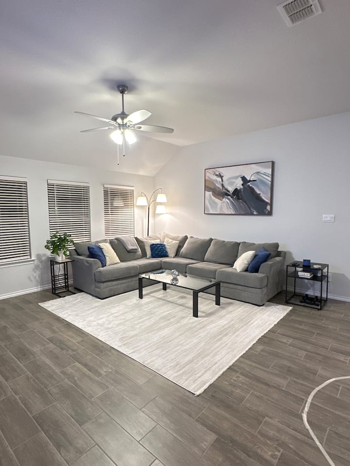 All-star Family Retreat - Midlothian, TX