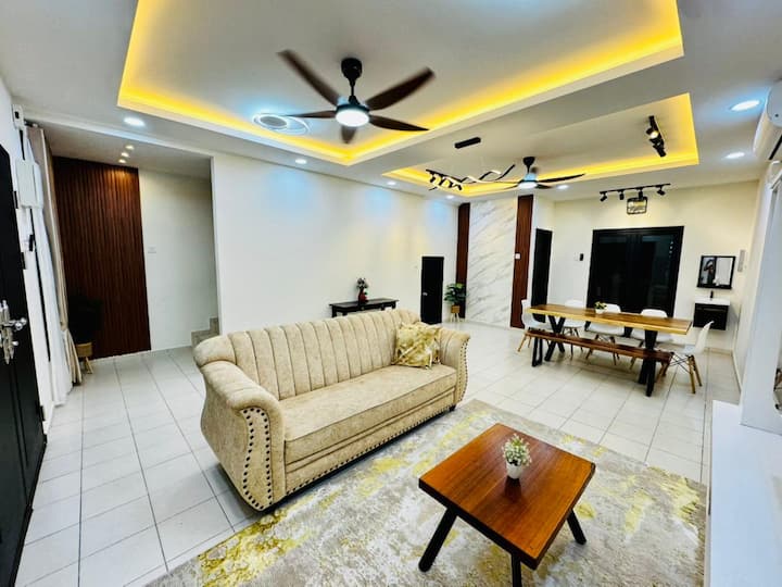 Damai Homestay Pd Calm And Relax - Port Dickson