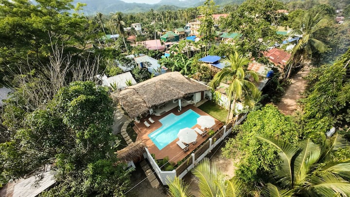 Large Pool & Tropical Garden - Isla Serena - - El Nido