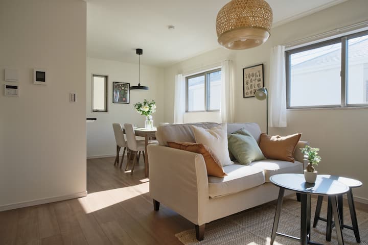 赏樱优惠｜麗景｜4室3厕所10人｜机场直达、难波、心斋桥 Usj｜停车位｜地暖｜新建房｜免费自行车 - Osaka, Japan