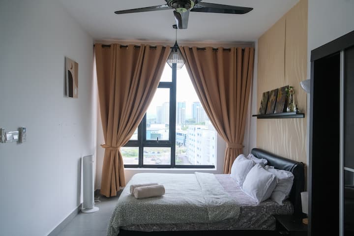 Cozy Modern Kanvas | Cyberjaya | Netflix Wi-fi - Cyberjaya