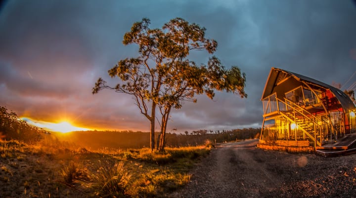 World Heritage Views, Sunsets, Moon - Clarence