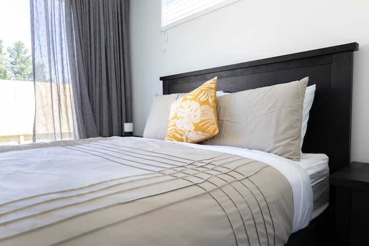 Heaven On The Lake - タウポ