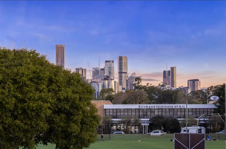 Business/ Couple Stay With Space. 1 Or 2 Bedrooms - 브리즈번