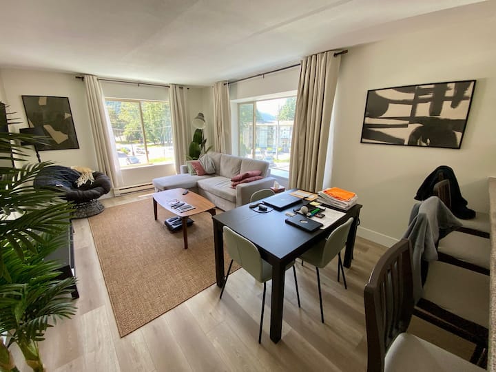 Sea-to-sky 2br Suite, Full Kitchen, Near Whistler - Squamish