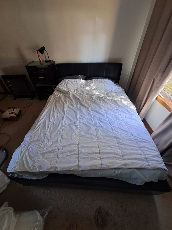 Single Room With Double Bed In New Town Unit - Hobart