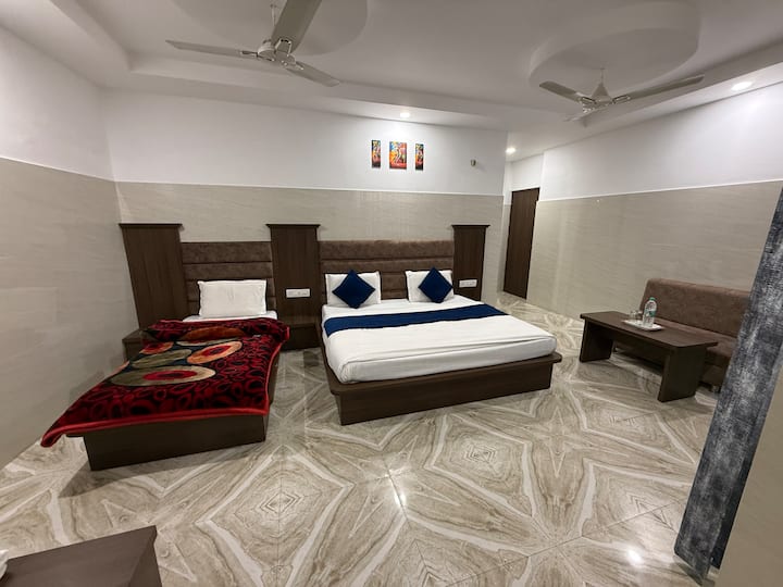 Triple Room At Srishti Inn - Katra
