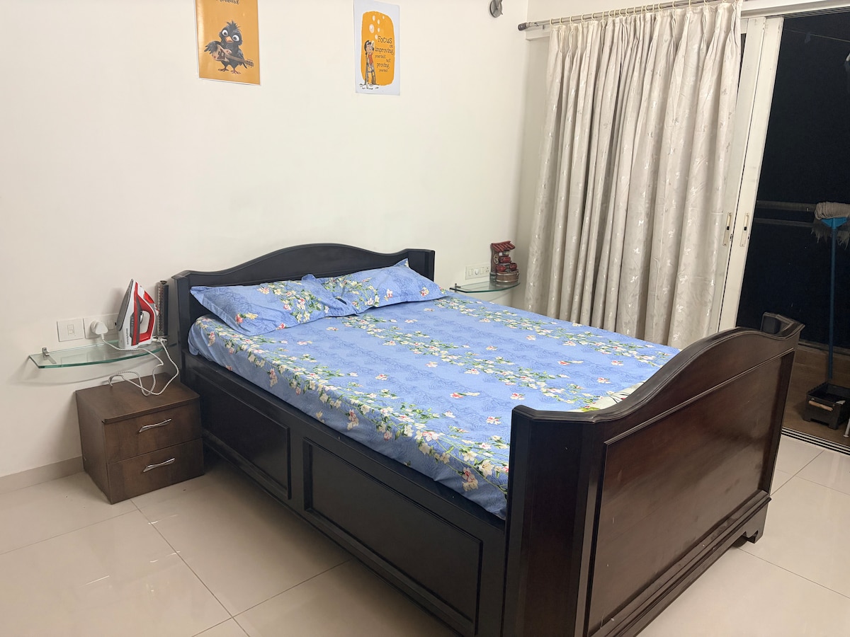 Crusty Tinger Homestay com vista para a montanha - Apartamentos para ...