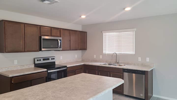 Home Away From Home - Casa Grande, AZ