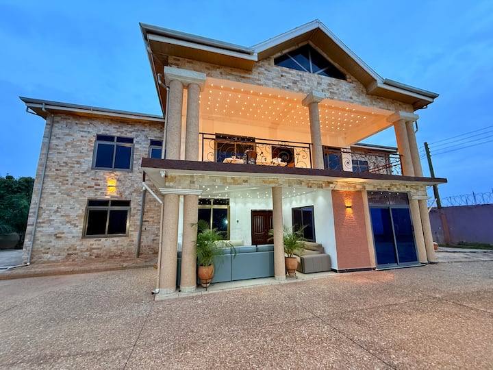 Phidank Hotel - Kumasi