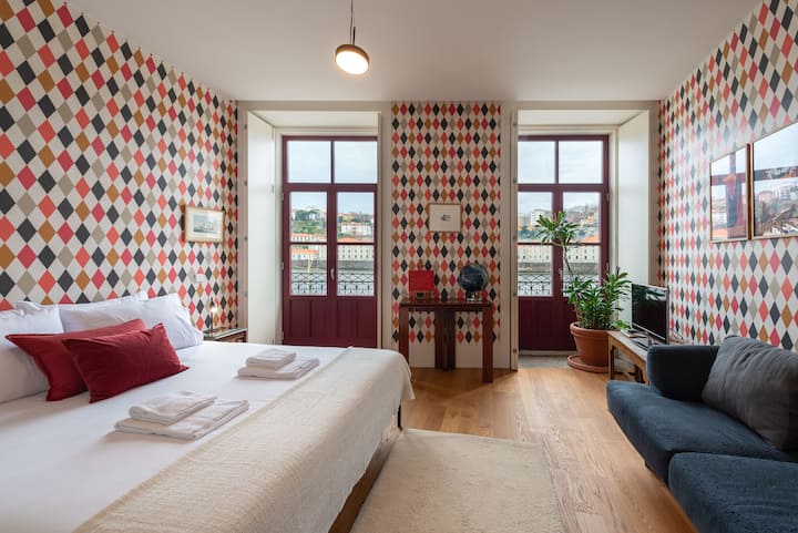 Noveau! Riverfront Heritage House - Porto