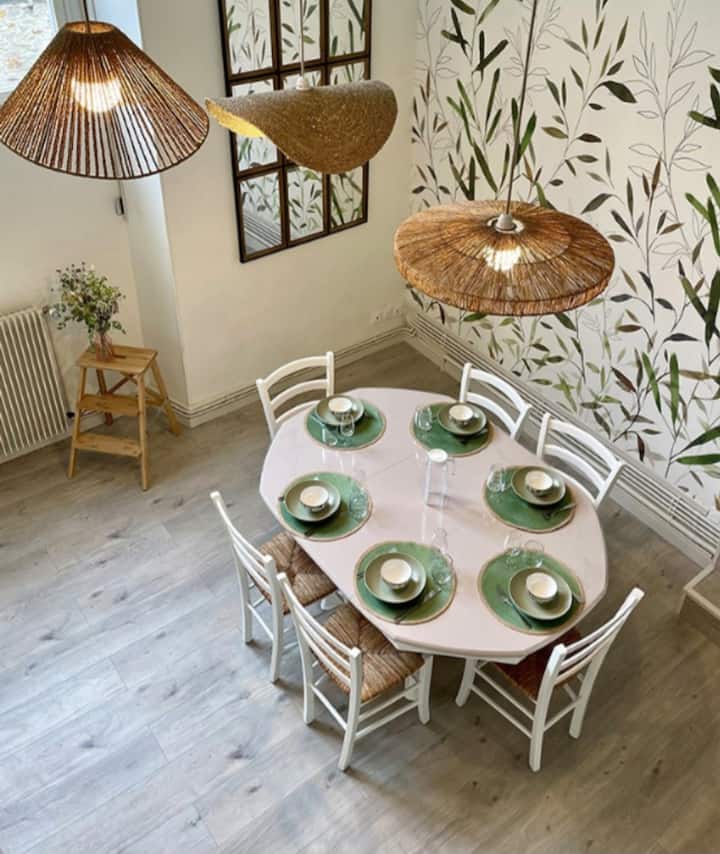 Spacieux T4 |Mezzanine |Centre Historique - Vitré