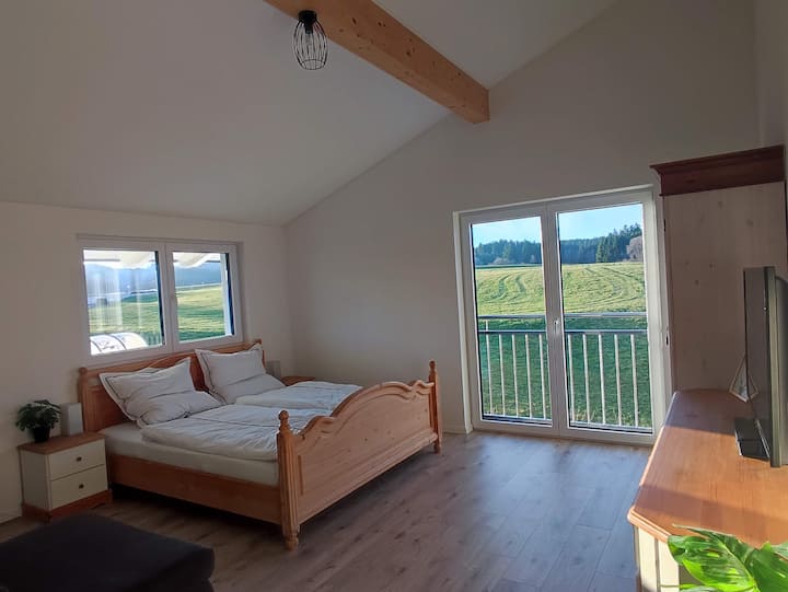Moderne, Hochwertige Ferienwohnung In Ruhiger Lage - Schongau