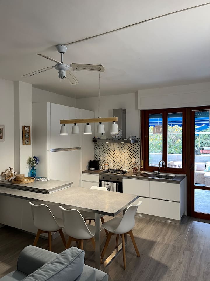 Nice Apartment Near The Sea - Follonica