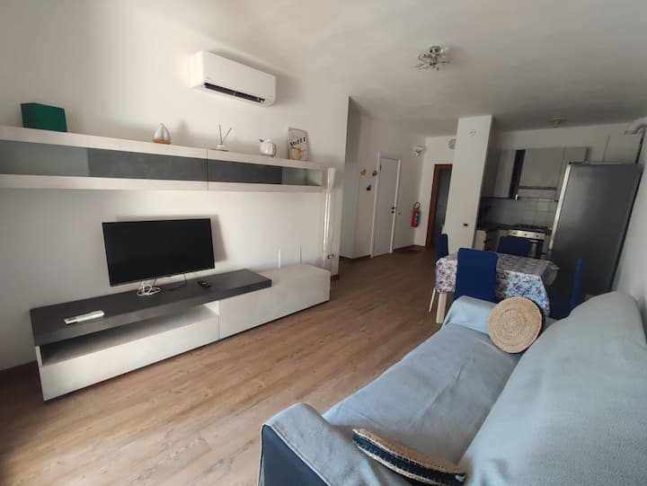 Appartamento Con Terrazza A Due Passi Dal Mare! - Follonica