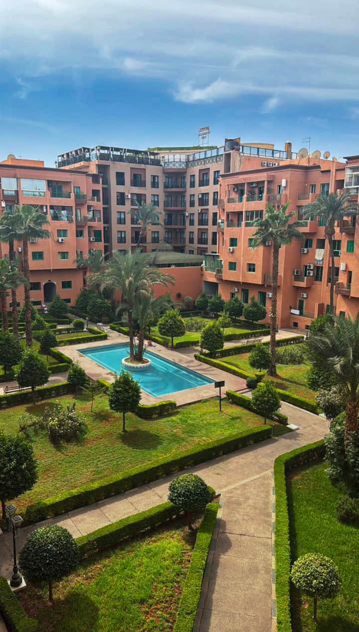 Luxe Apt Sécurisé Et Accès Facile Aux Commodités - Marrakesh
