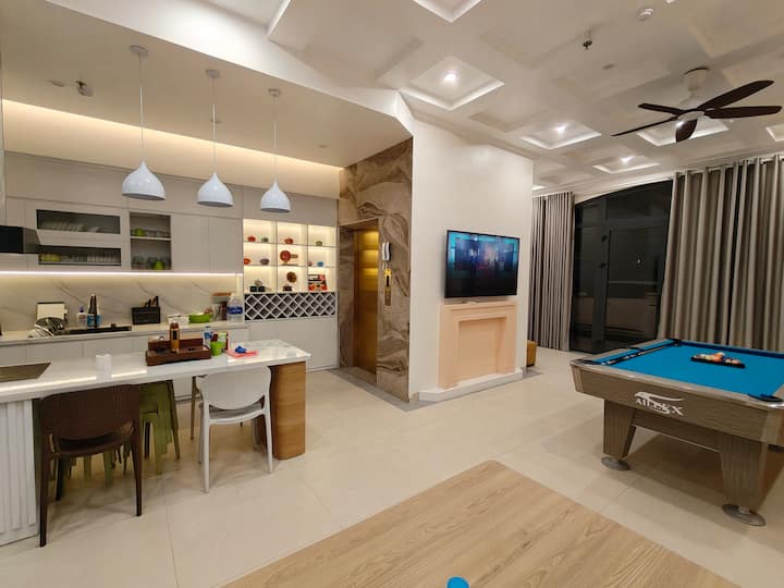 Marina Apartment Nearby The Beach And Park - Hạ Long