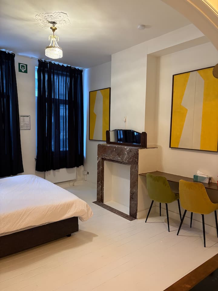 Suikerklontje 102 Room - Zwijndrecht