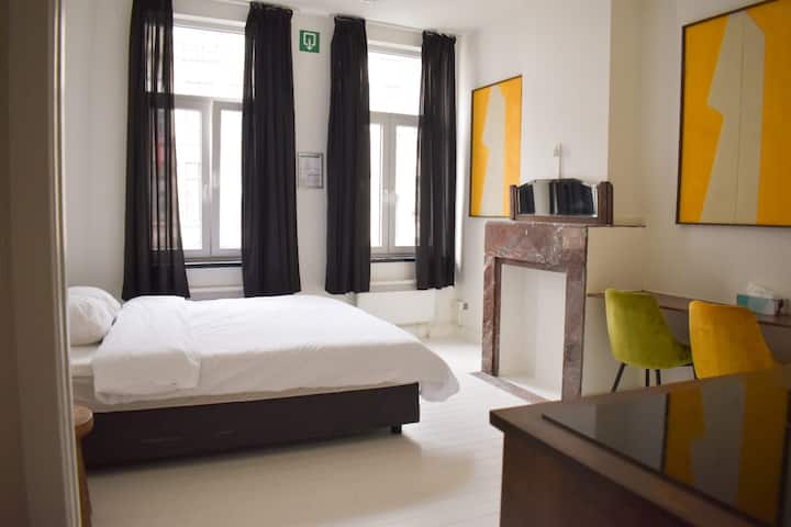 Suikerklontje 102 Room - Antwerp