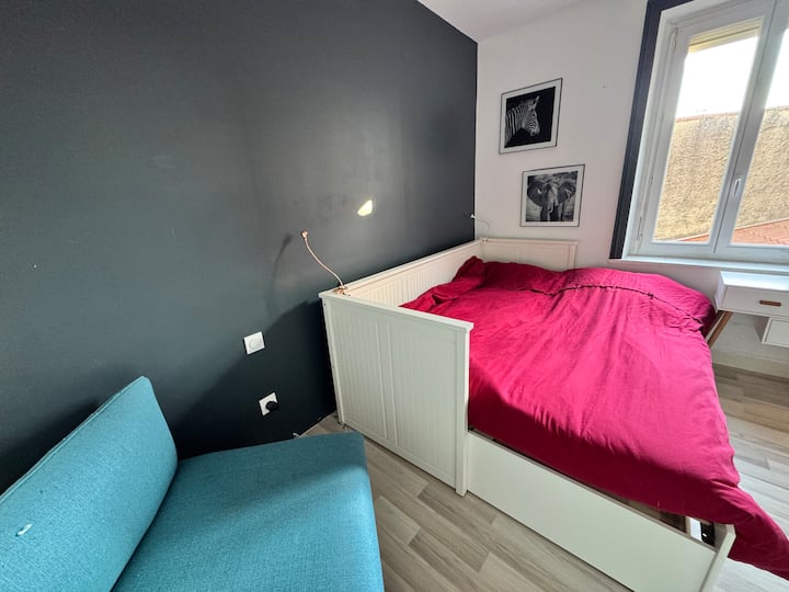Chambre 2 Dans Une Maison De Ville. - Givors