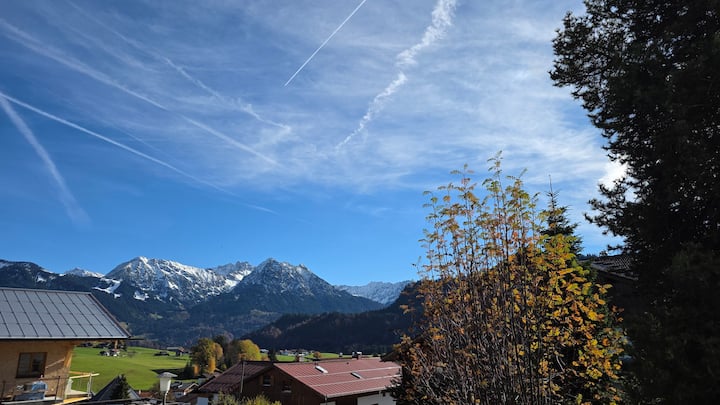 Ein Ruheort Mit Weitem Und Schönem Ausblick - Obermaiselstein