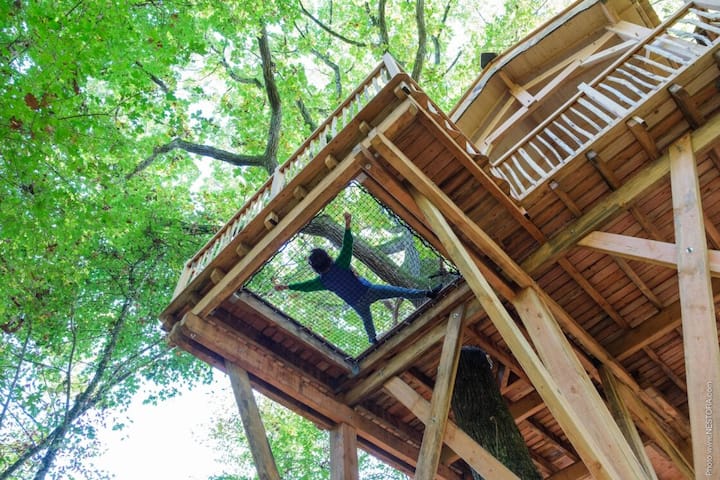 Cabane Dans Les Arbres Avec Spa Privatif - Gien