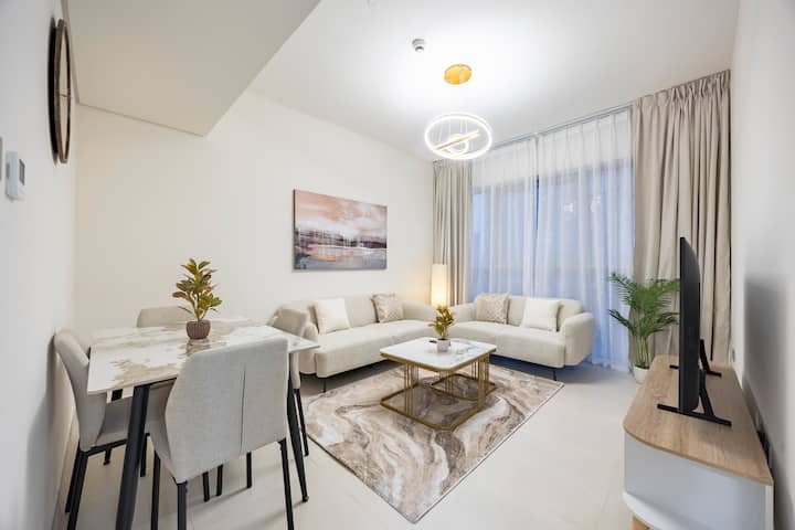 Luxurious And Vibrant 2br In Radiant Bay Al Reem - Abu Dhabi