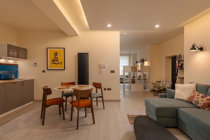 The Apartment: Boutique Stay In Central Exeter - Exeter