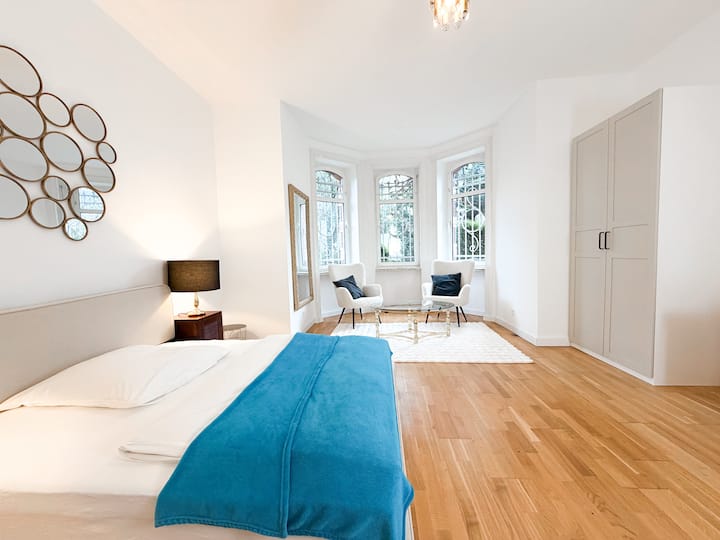 Luxurious Villa Apartment In Wiesbaden (Kurpark) - Wiesbaden