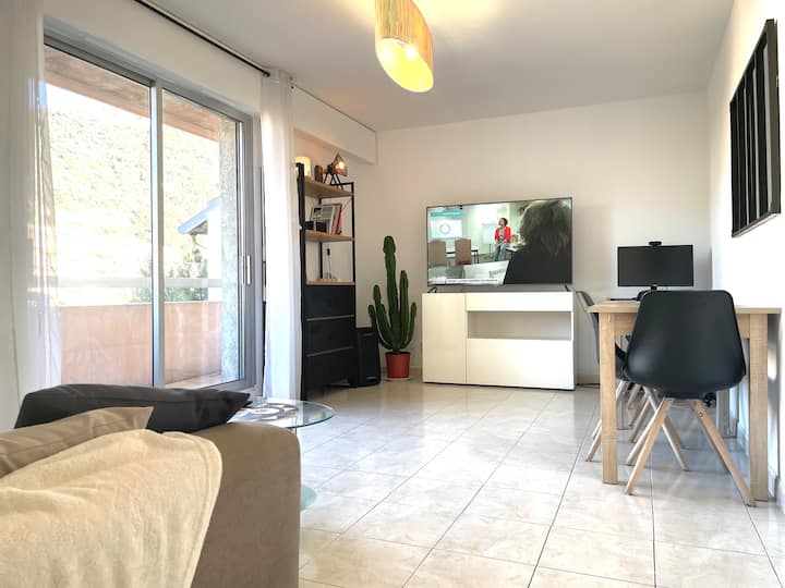 Appartement Calme En Ville - Niza