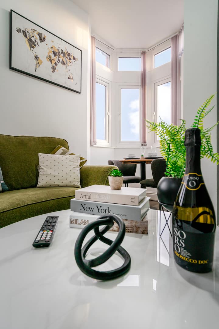 Cozy Hub, Parking, Ideal For Manchester Trips - Oldham