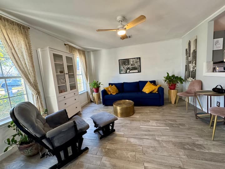 Private Family Home In Leander Near Pool - Leander, TX