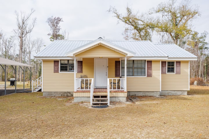 The Yellow Cottage On Ben Creek - Lakeland, GA
