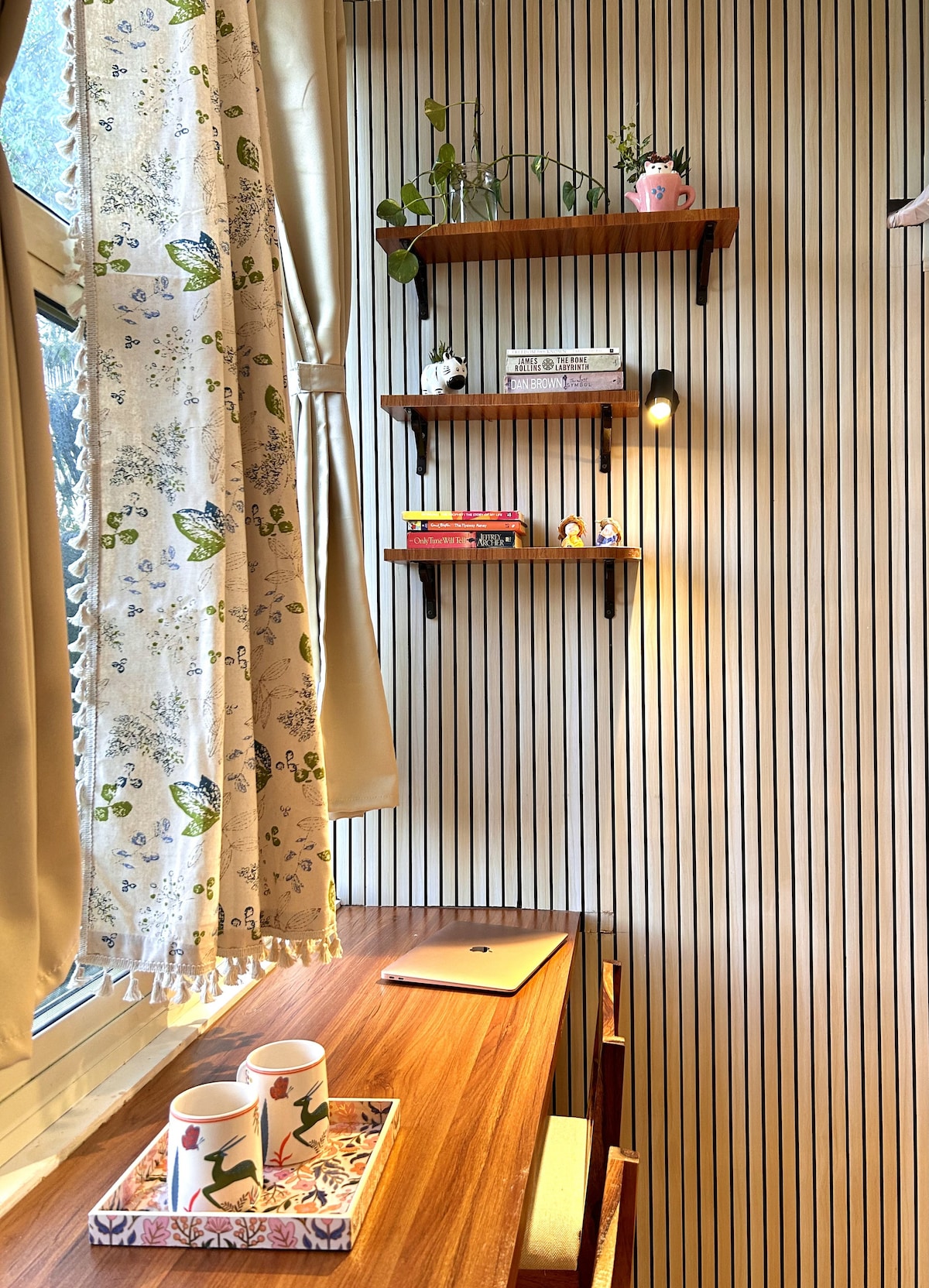 Sashay's Nest-Mountain View Studio mit Pool in Goa - Wohnungen zur ...