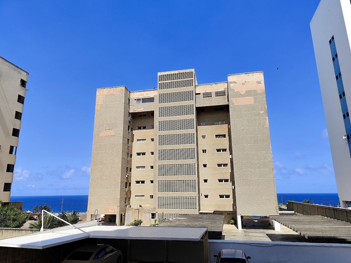 Close to the Marriott Hotel, 5 minutes from the airport - Flats for ...