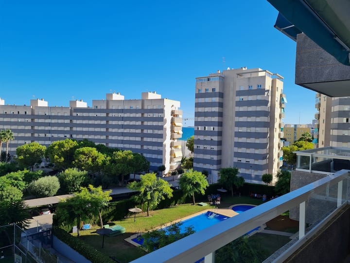 Apartamento Grande Y Luminoso Cerca Del Mar - Alicante