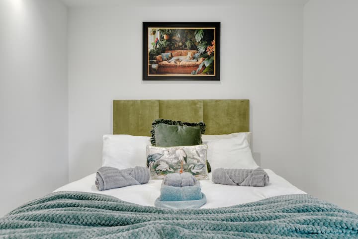 Luxe London Long-term | Parking | Fasttrain London - Bromley