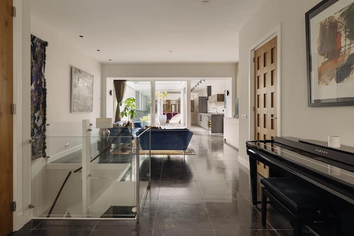 Luxe Jordaan Apt With Sauna And Private Terrace - Amsterdam